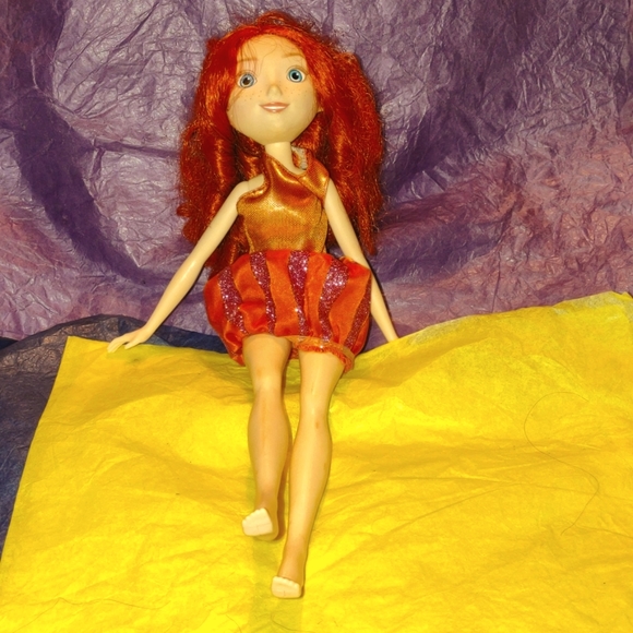 Hasbro | Toys | 25 Red Headed Barbie Princess With Beautiful Orange And ...